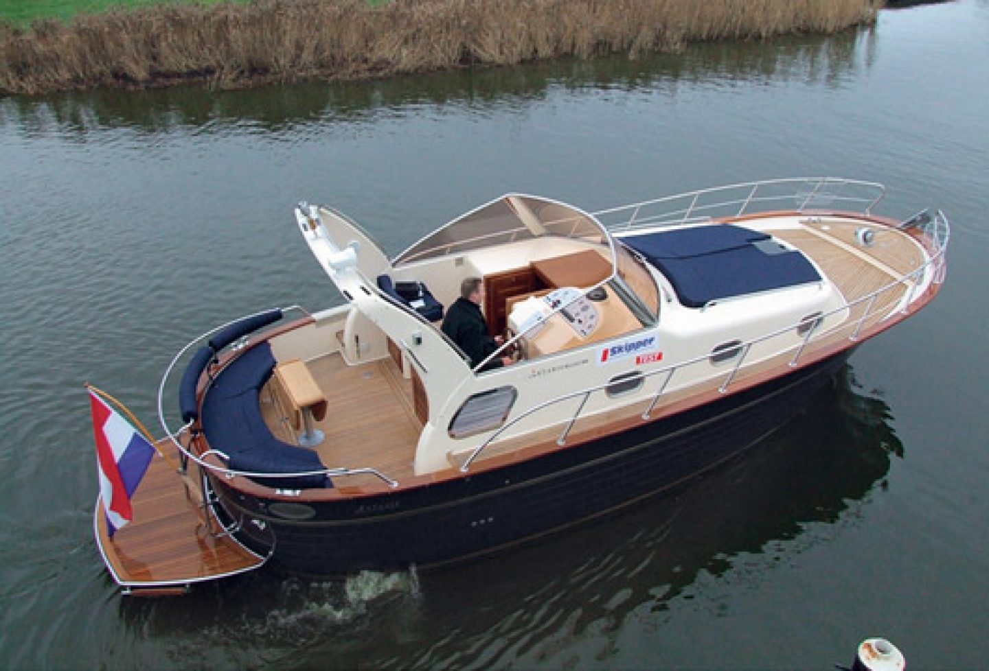 Antaris Mare Libreâ€‰1050 - Skipper Bootshandel