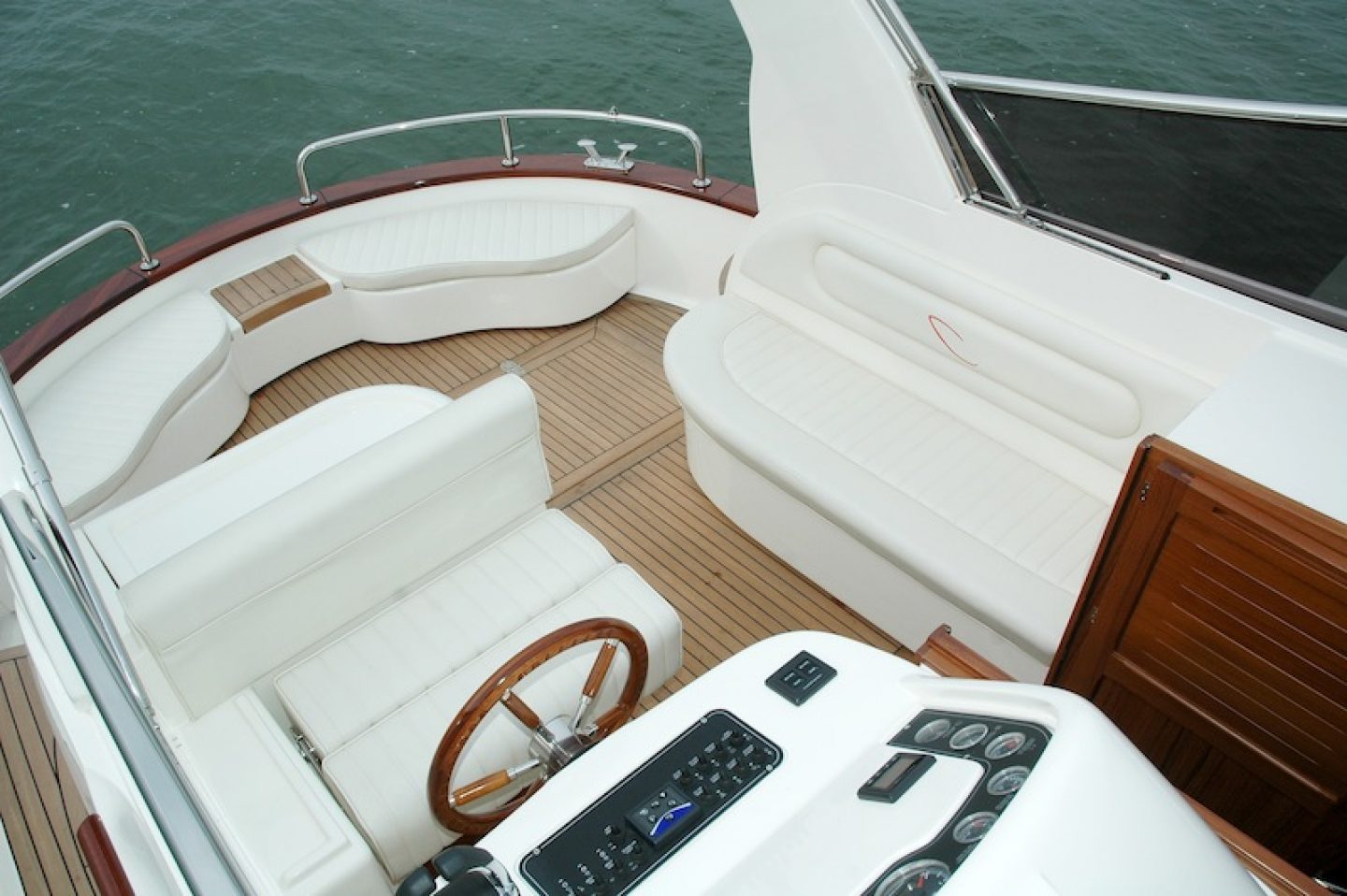 Apreamare 32 Comfort - Skipper Bootshandel