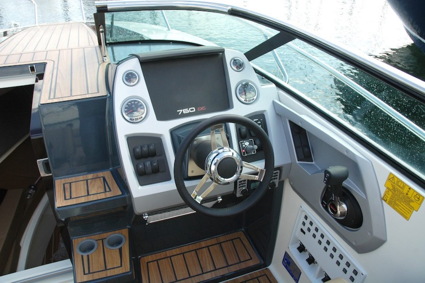 Flipper 760 DC - Skipper Bootshandel