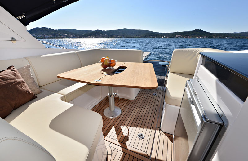 Elan Power 30 - Skipper Bootshandel