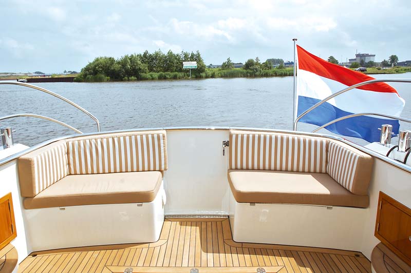 SMELNE Vlet 42 SD Luxury - Skipper Bootshandel