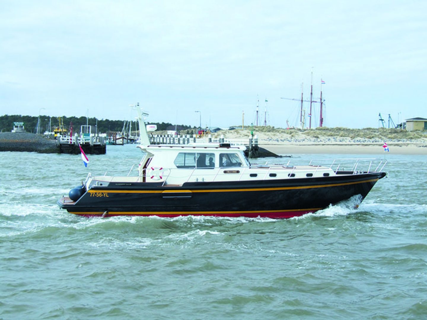 P. Valk Yachts - Skipper Bootshandel