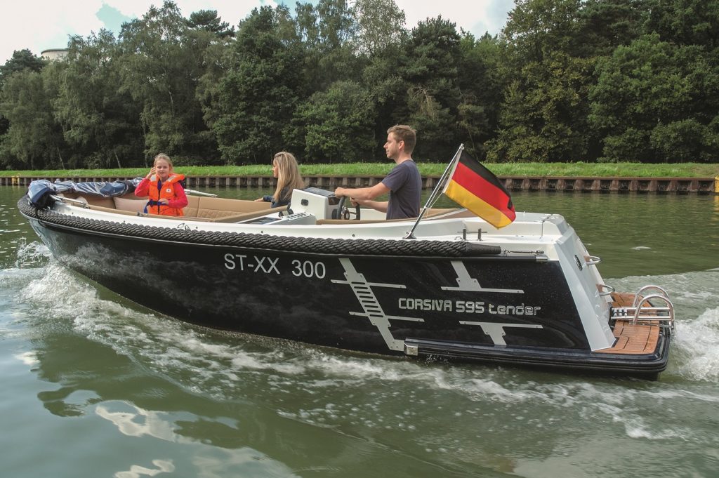 Test: Corsiva 595 Tender - Skipper Bootshandel