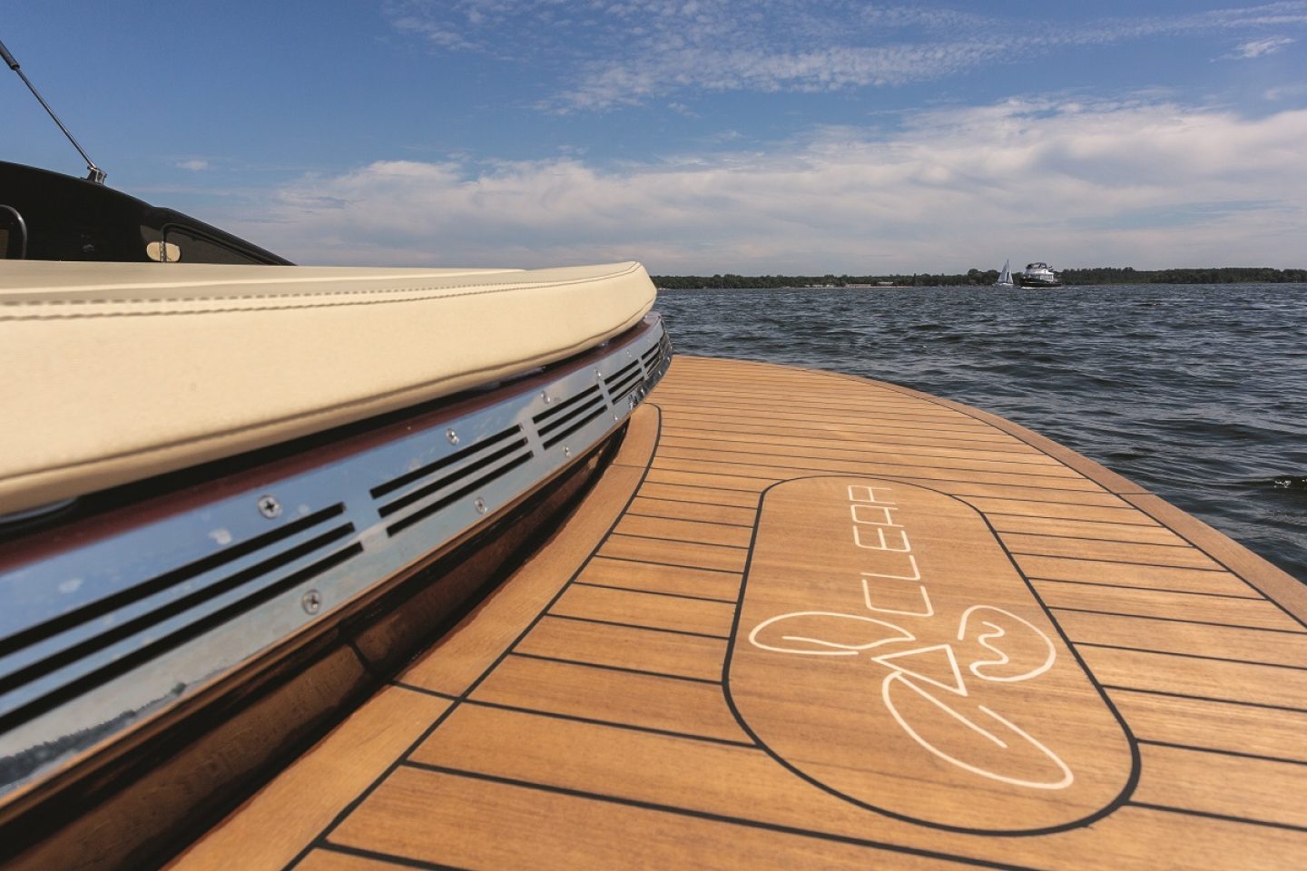 Test: Clear Aquarius Cabin - Skipper Bootshandel