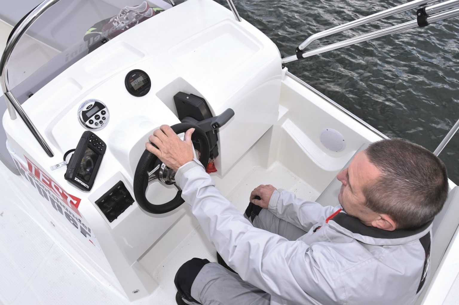 Remus 450 SC - Bootstest - SKIPPER Bootshandel