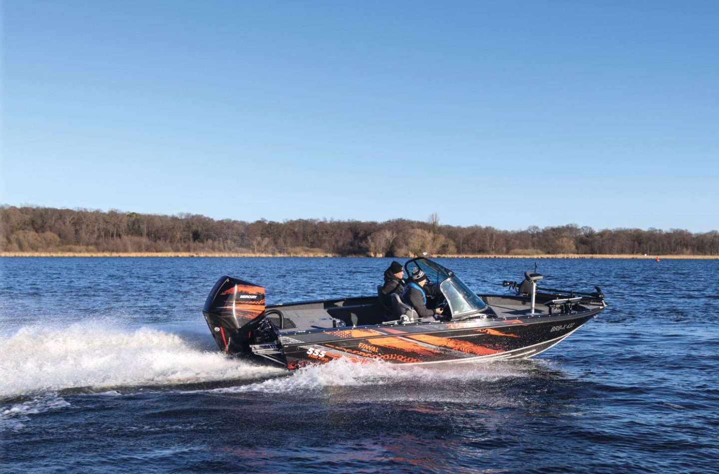 Test: Finval 555 FishPro - Skipper Bootshandel
